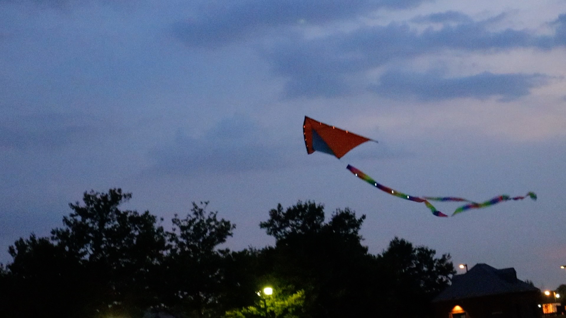 Light Up Kite with Chibitronics and TechnoChic