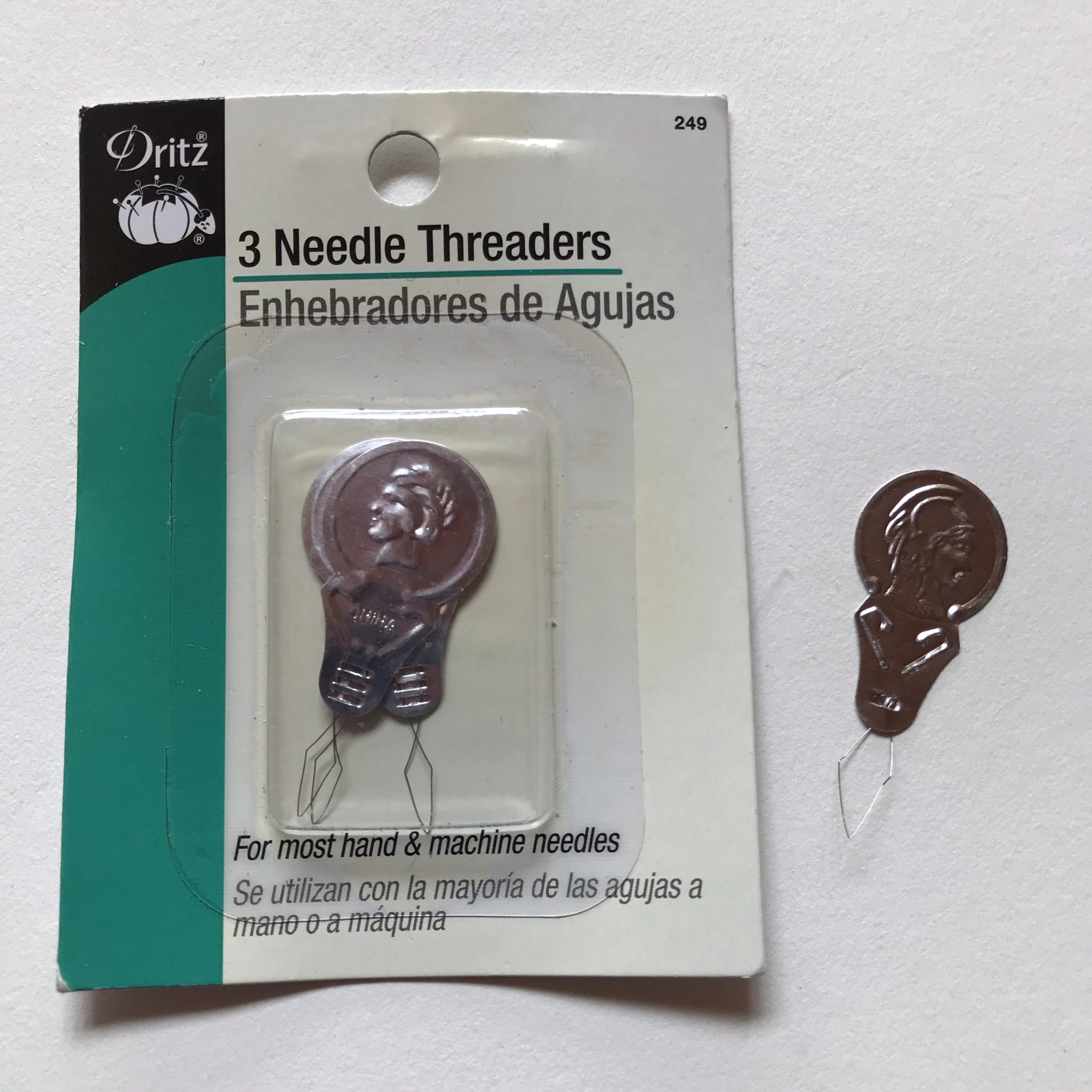 Guide to Conductive Thread | Chibitronics