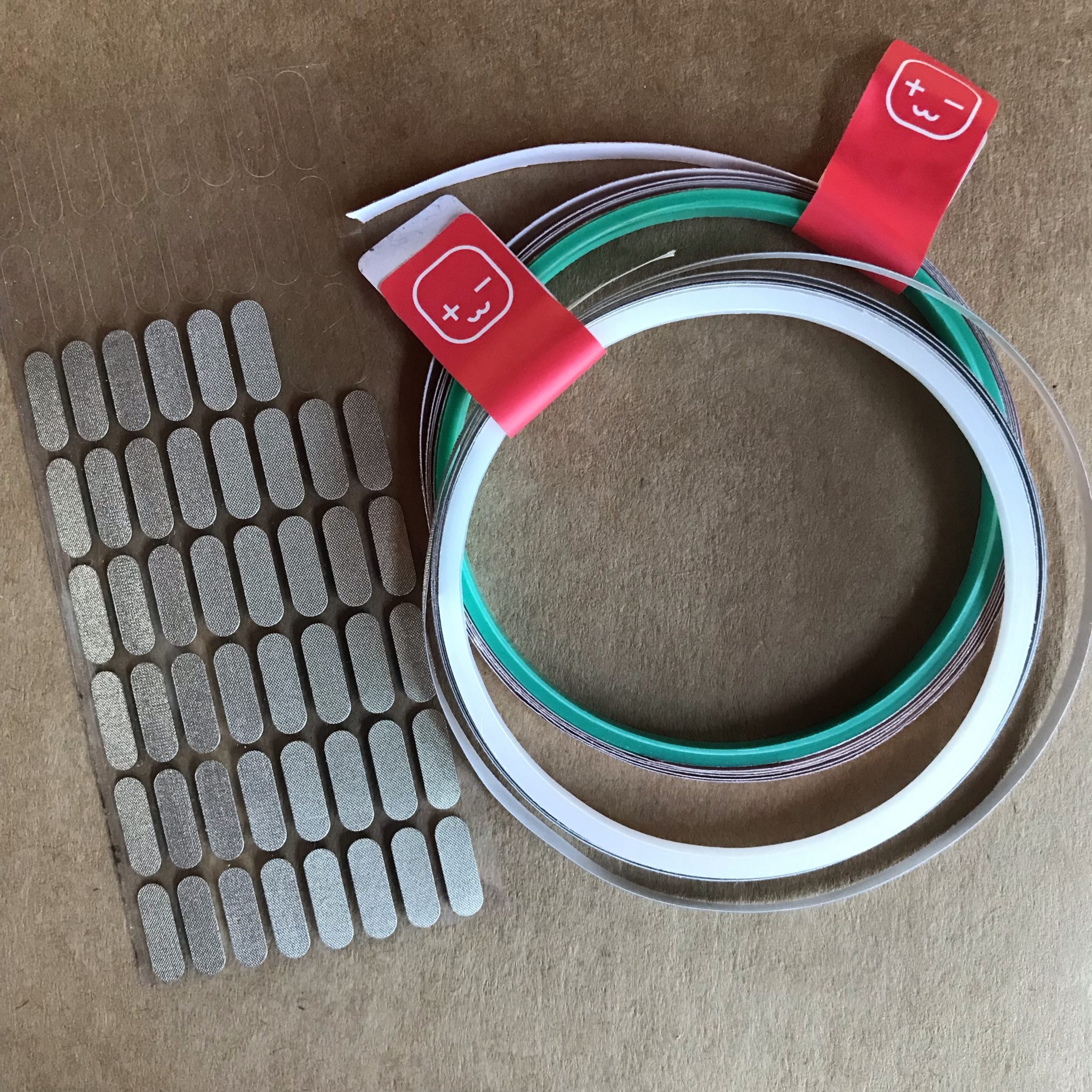 Reed Switches (Magnet On): DIY Wand | Chibitronics