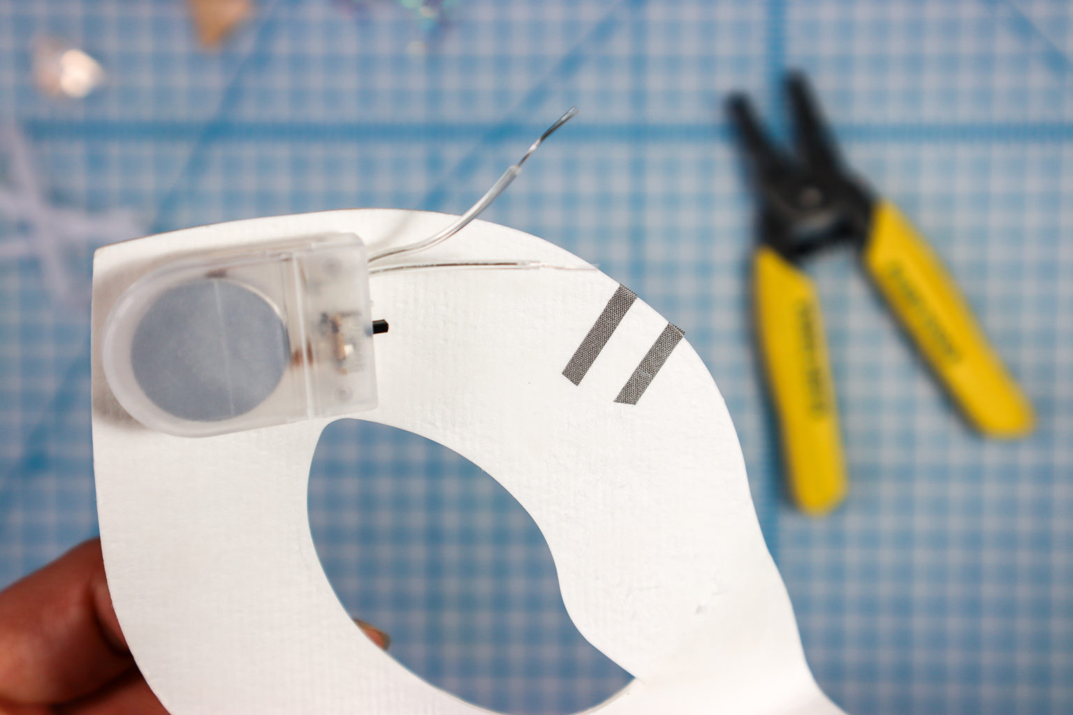 DIY Light-Up Masquerade Mask | Chibitronics