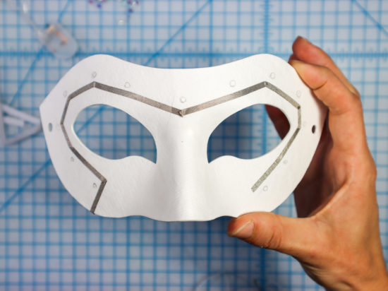 DIY Light-Up Masquerade Mask | Chibitronics